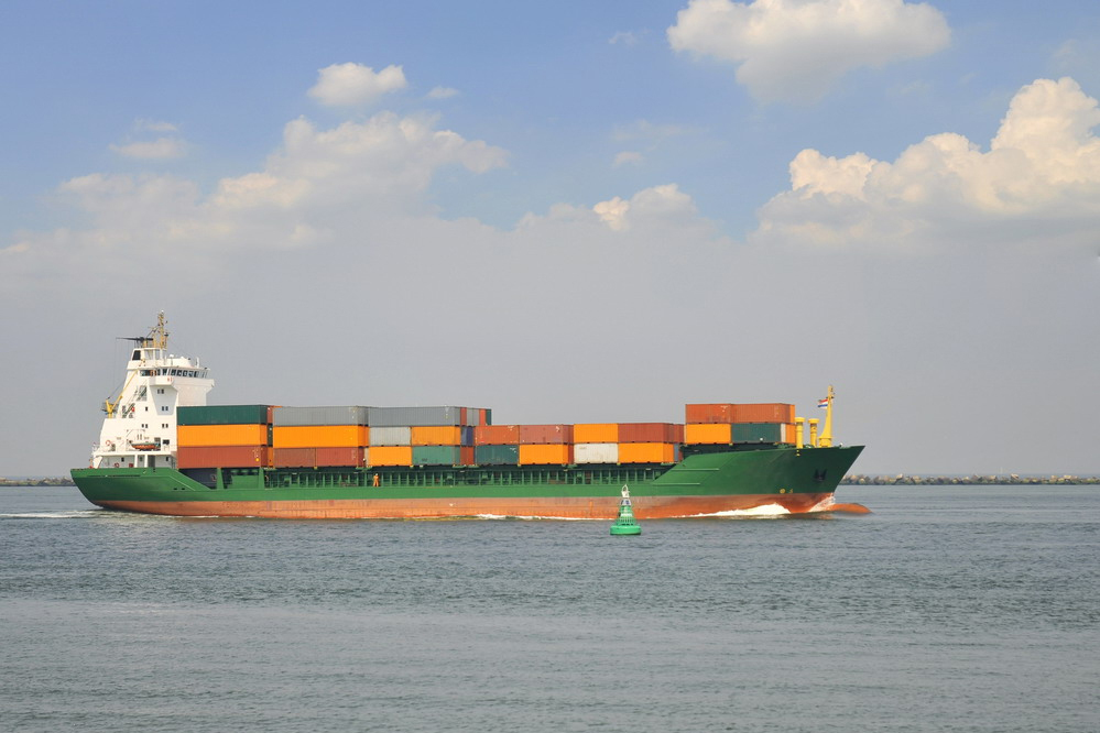 Cea mai veche companie de transport maritim de marfă își închide ...