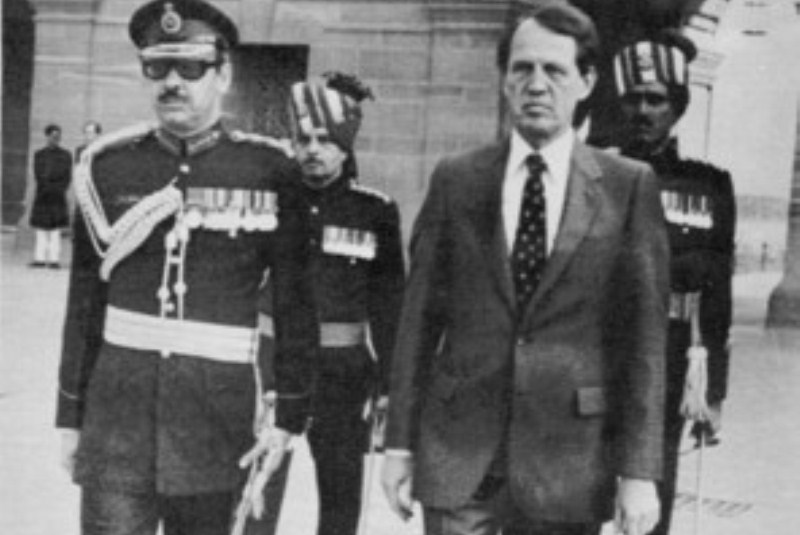 A MURIT Harry G. Barnes, fostul ambasador american la București ...