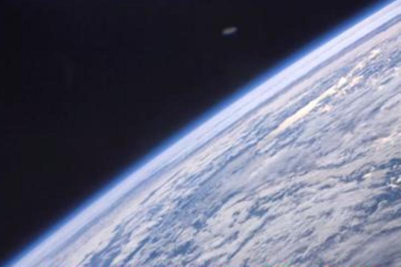 NASA a publicat imagini cu un OZN