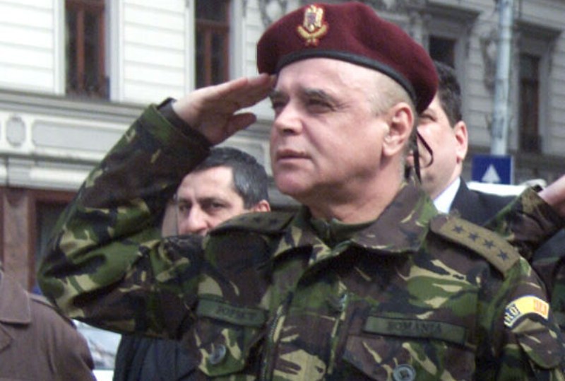Generalul Mihail Popescu, fost șef al Statului Major General, a murit