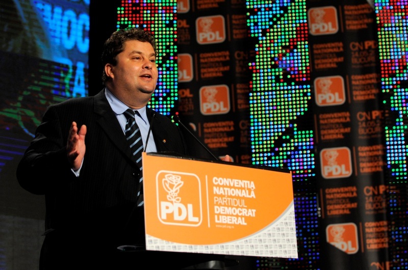 Florin Popescu, omul de încredere al Elenei Udrea, a fost exclus din PDL