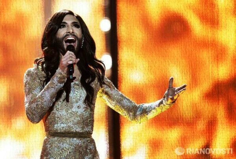 Conchita Wurst, câștigătoarea Eurovision, invitată de Remus Cernea să ...