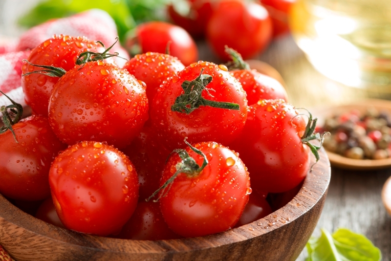 Cum să prepari o salată delicioasă de roșii după rețeta lui Radu Anton ...