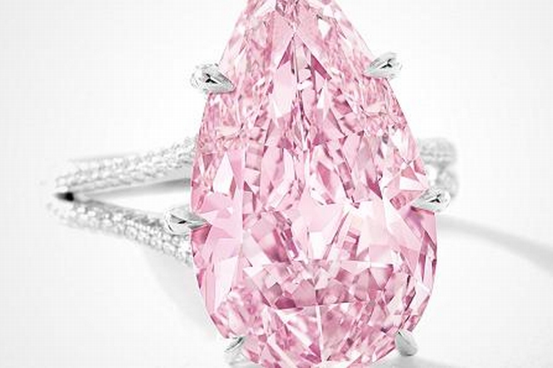 Prețul acestui diamant roz: 17.780.000