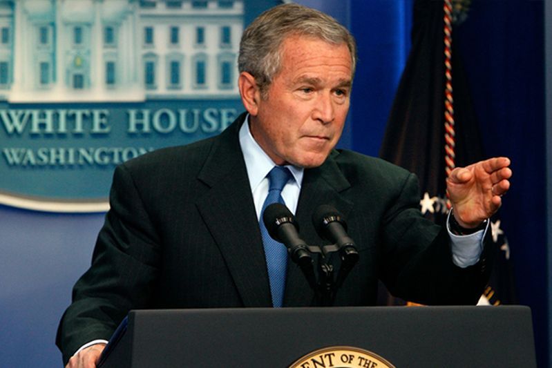 George W. Bush a fost arestat pentru conducere sub influența alcoolului