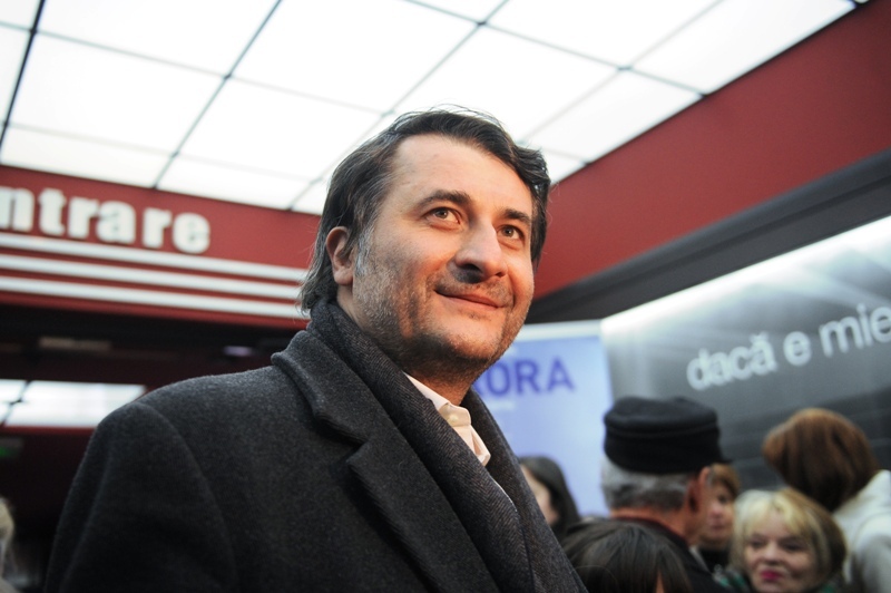 Lungmetraje de Cristi Puiu și Andrei Ujică, la Festivalul de Film ...