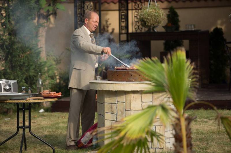 Comedia "Cuscrii", cu Luminița Gheorghiu, Mircea Diaconu și Marian ...