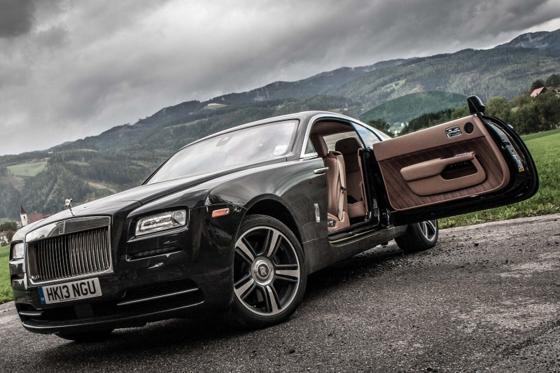 Anunțul făcut de Rolls-Royce. Este pentru prima oară în istorie când se ...