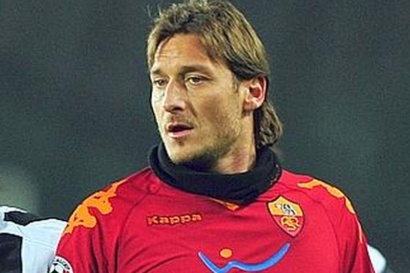 Nu e o glumă: legenda lui AS Roma, Francesco Totti, votat pentru a ...