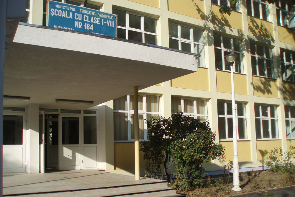 O nouă veste proastă pentru Școala 164, după cazul profesorului care ...