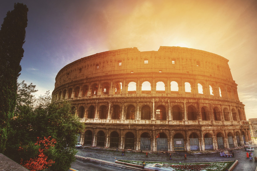 Colosseumul, „ de vânzare”. La cât a fost evaluată cea mai cunoscută ...