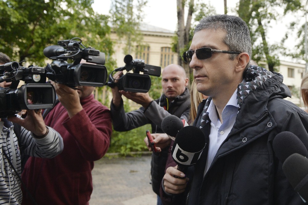 Percheziții la locuința lui Dan Condrea