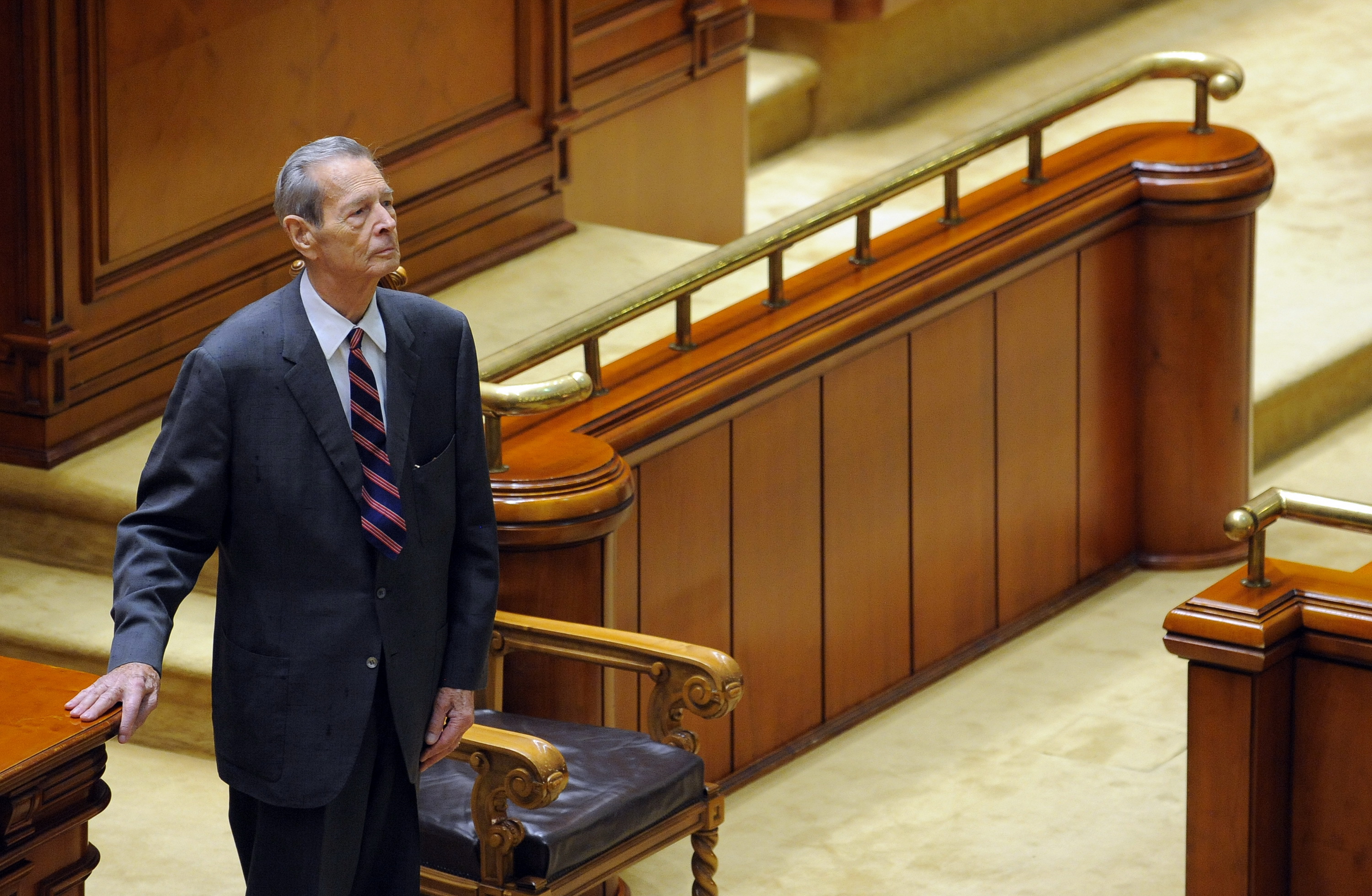 Discursul istoric al Regelui Mihai din Parlamentul României: „Nu putem ...