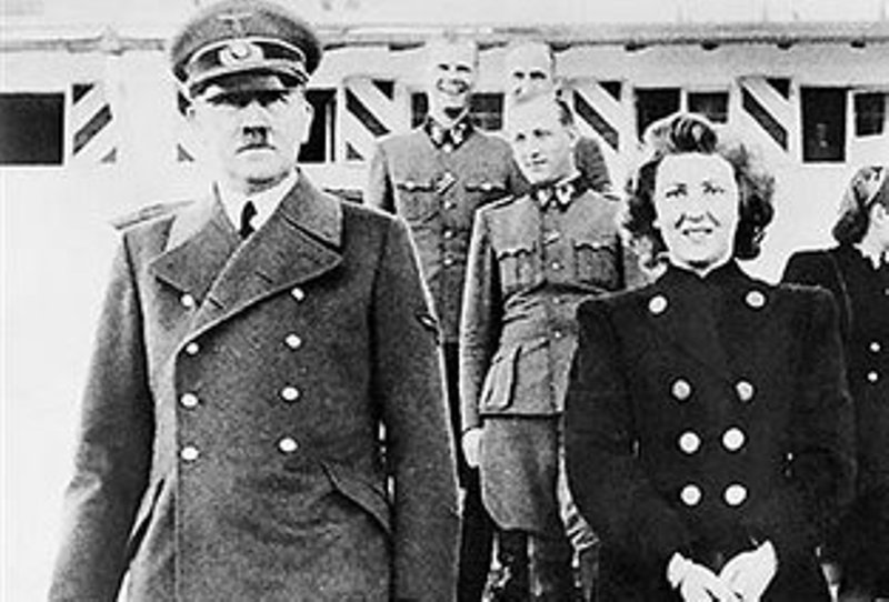 Imagini cu Eva Braun nud, din vremea când era amanta lui Hitler, făcute ...