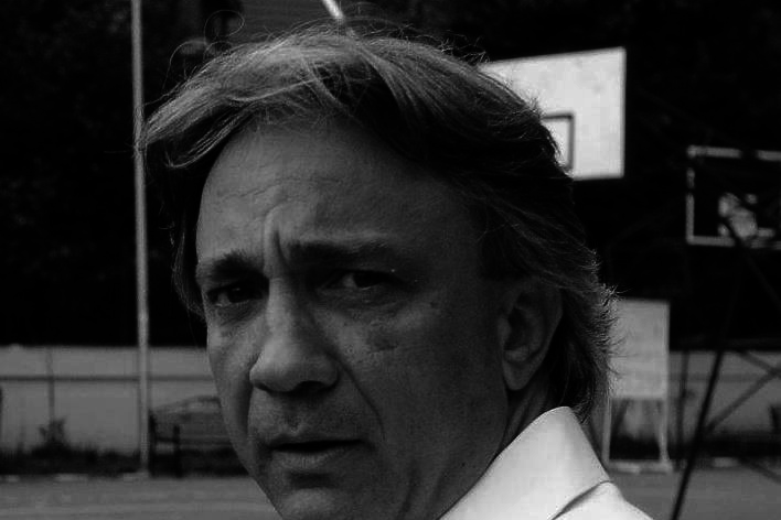 Cel mai cunoscut comentator de snooker A MURIT la vârsta de 50 de ani ...