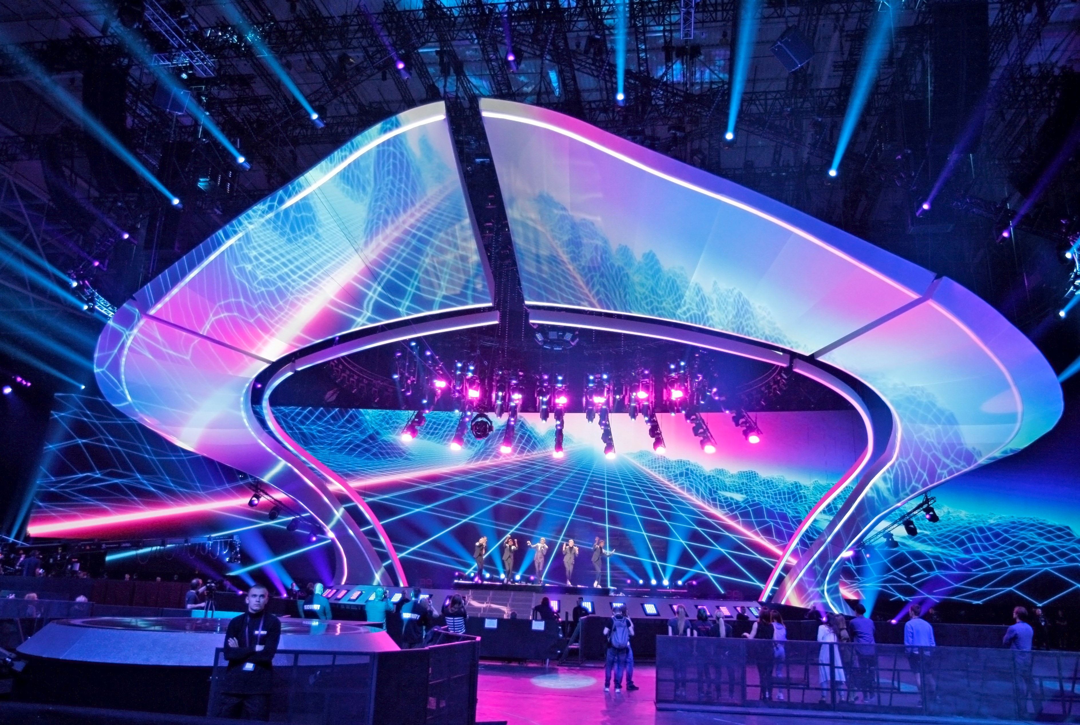 Incident la Eurovision: Transmisia online a semifinalei a fost ...