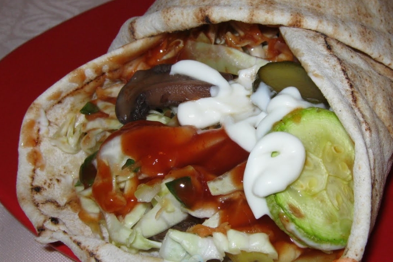 Preparatul cu de toate ar putea fi introdus în DEX. Întrebarea este ...