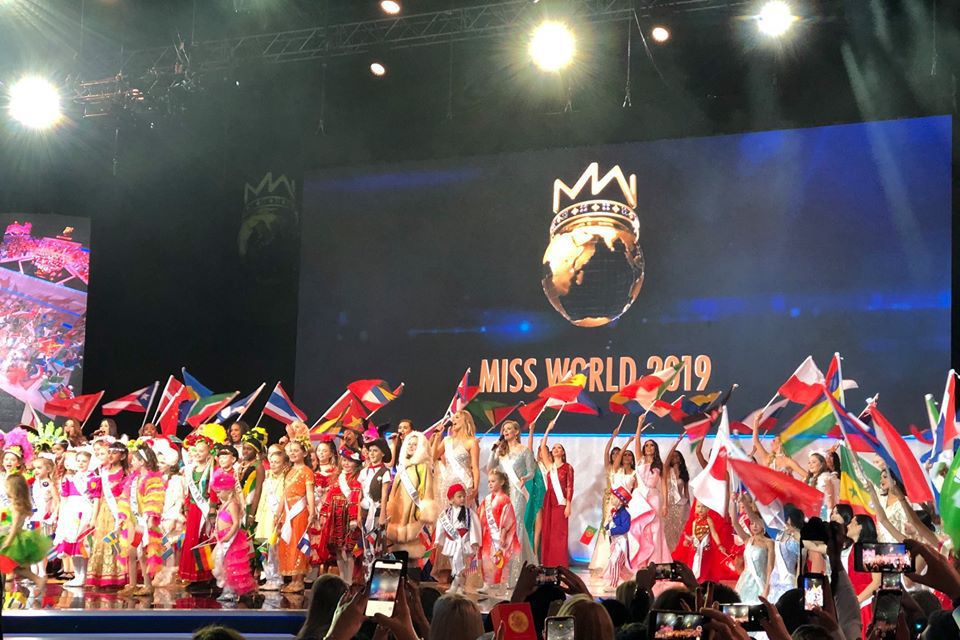 Miss World 2019 | Ce țară reprezintă câștigătoarea și cum arată - FOTO ...