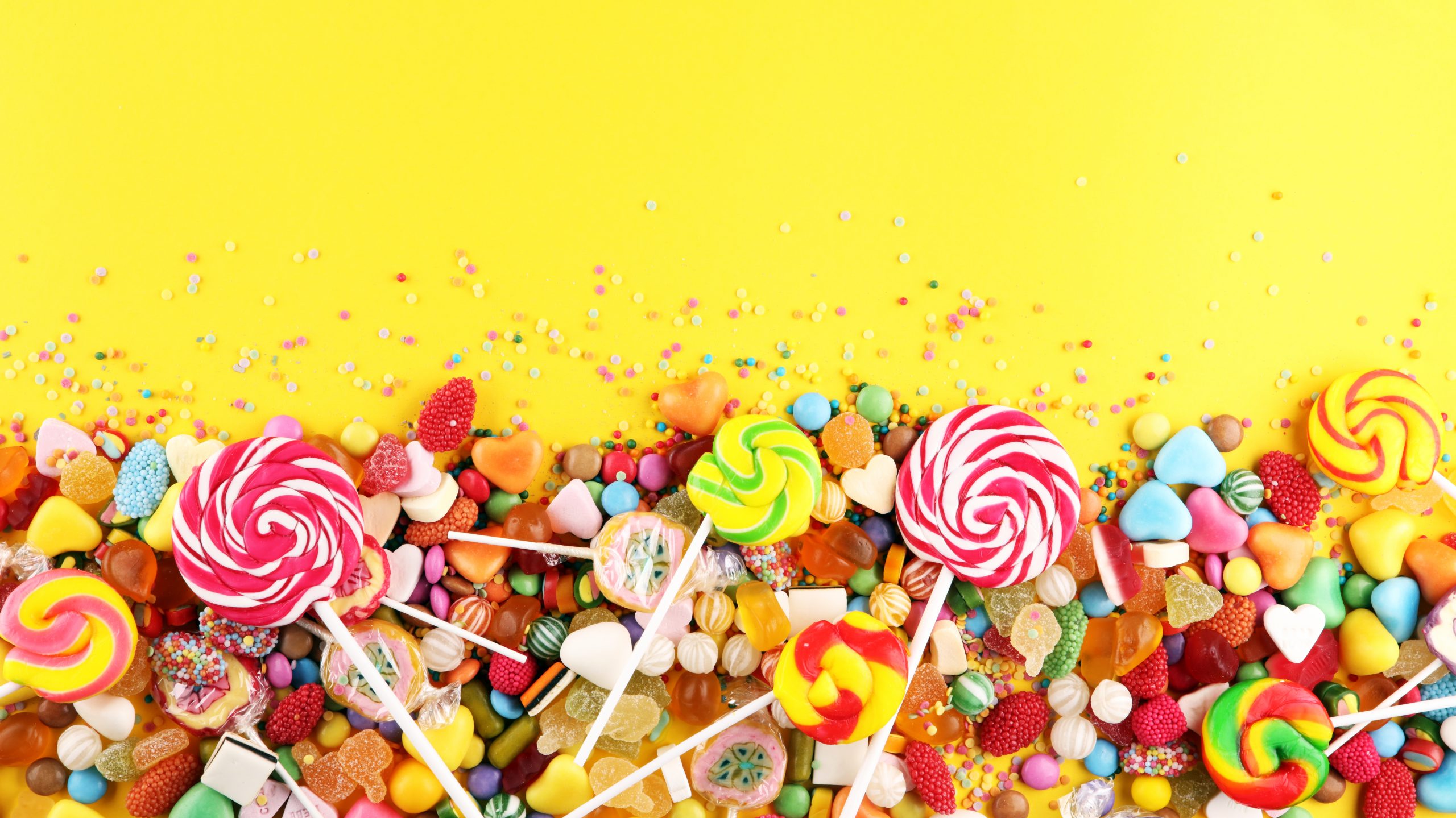 Dulciuri, chipsuri și sucuri nerecomandate copiilor, în chiocurile din ...