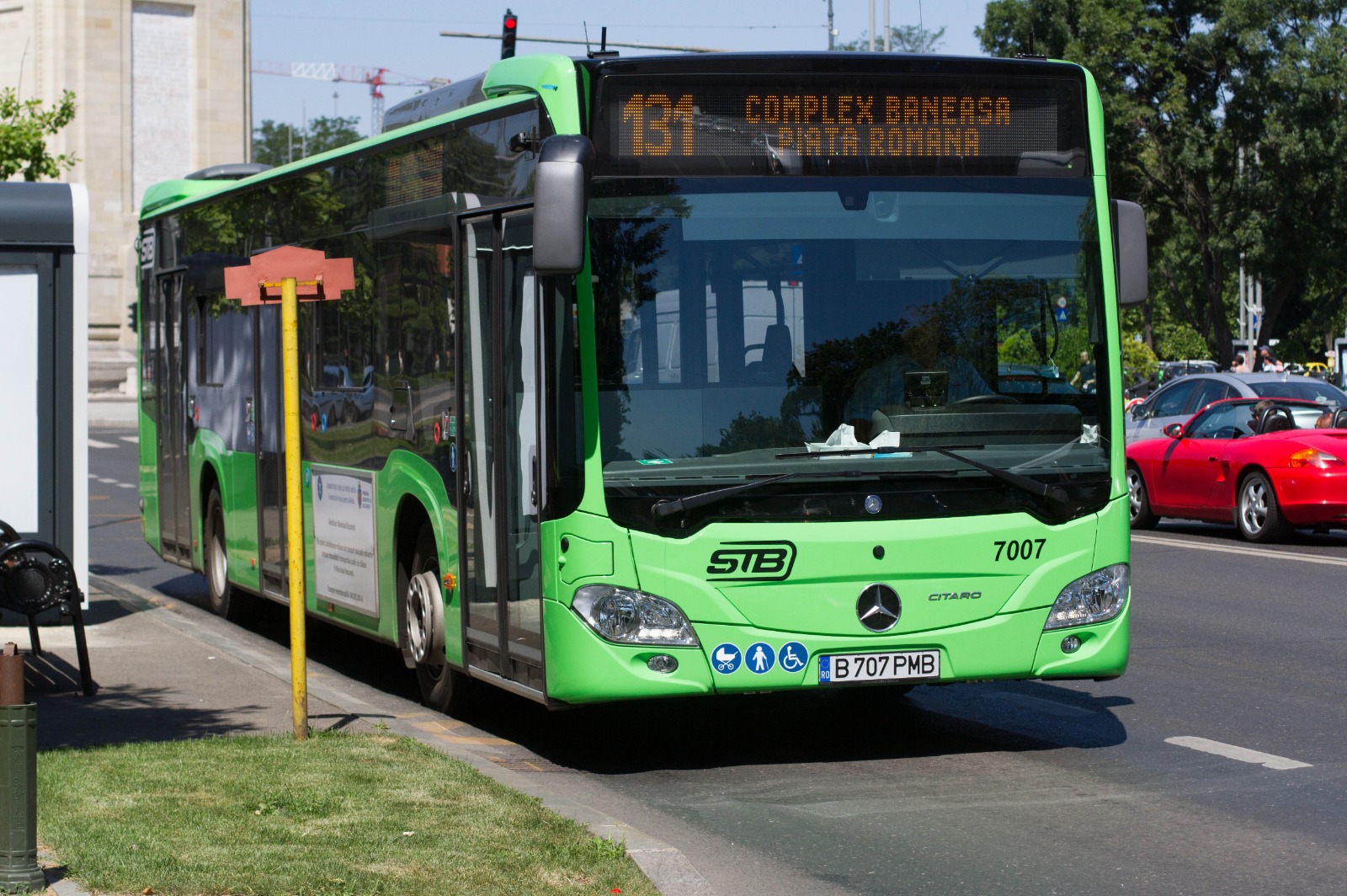Noile autobuze Mercedes hibrid din Bucureşti au început deja să fie ...