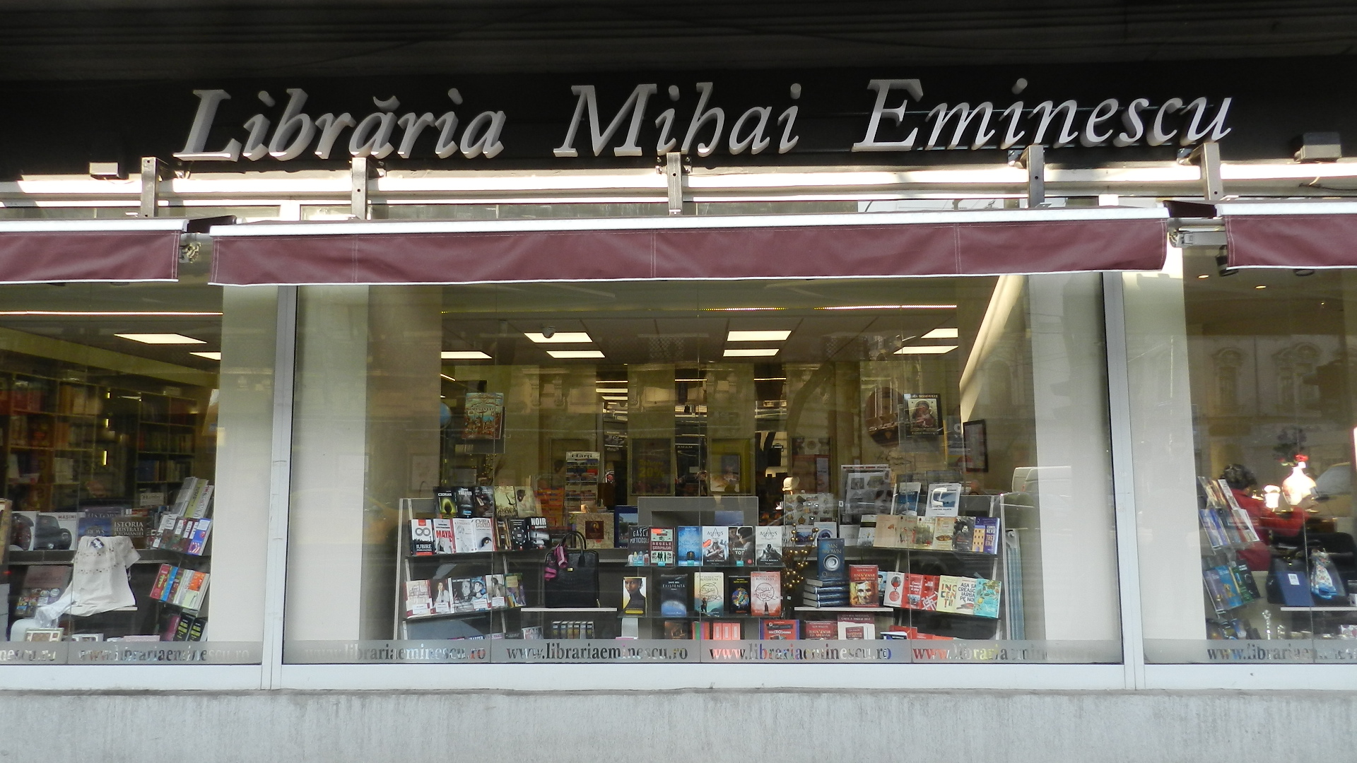 Interviu exclusiv despre piața de carte în pandemie. Geta Vodislav ...