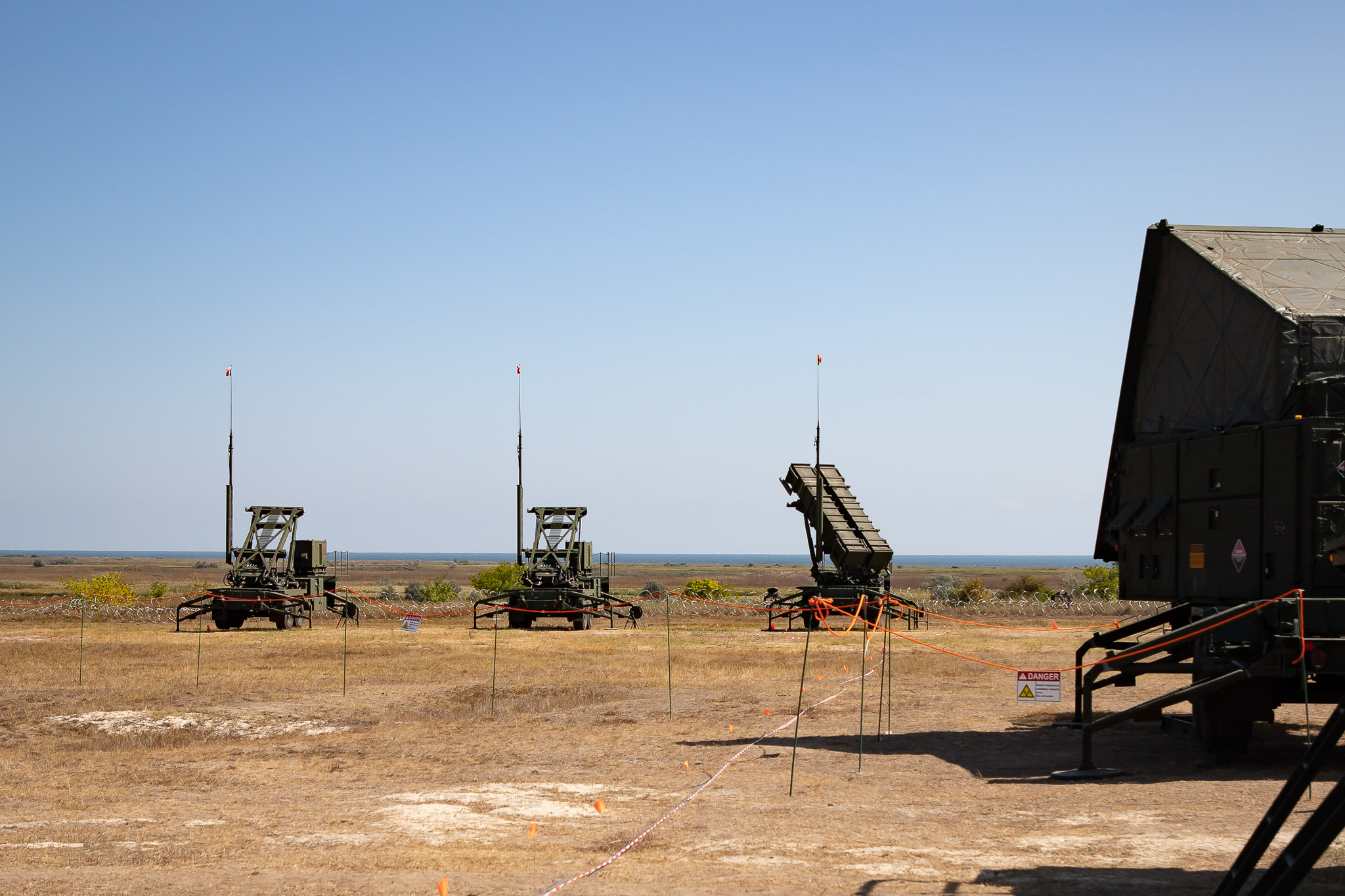Primul sistem de rachete sol-aer Patriot, recepționat oficial. Orban ...