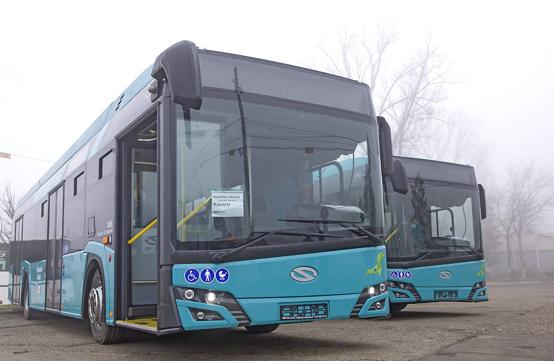 Premieră la Galaţi: Au sosit primele autobuze hibrid (GALERIE FOTO)