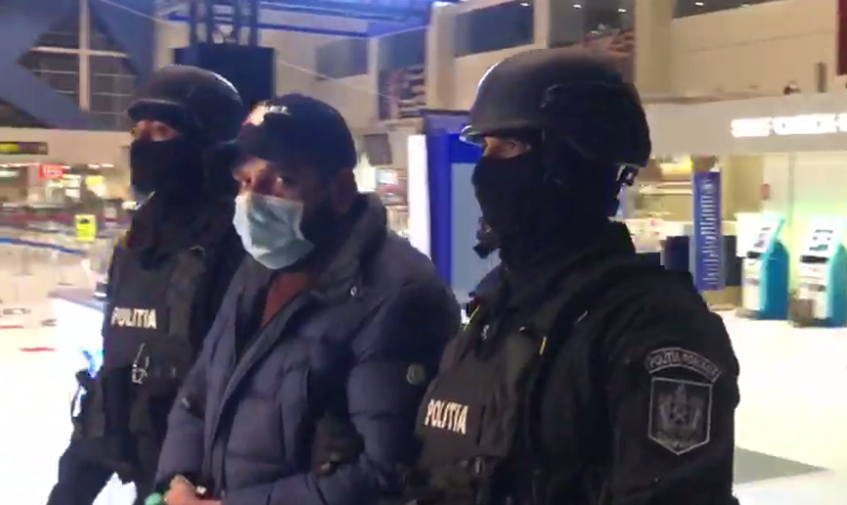 Albert Florian Balint, fiul lui Sile Cămătaru, a fost adus în cătușe ...