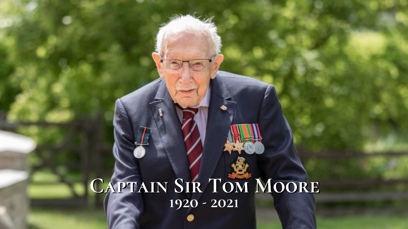 A murit Sir Tom Moore, veteranul de 100 de ani care a strâns peste 30 ...