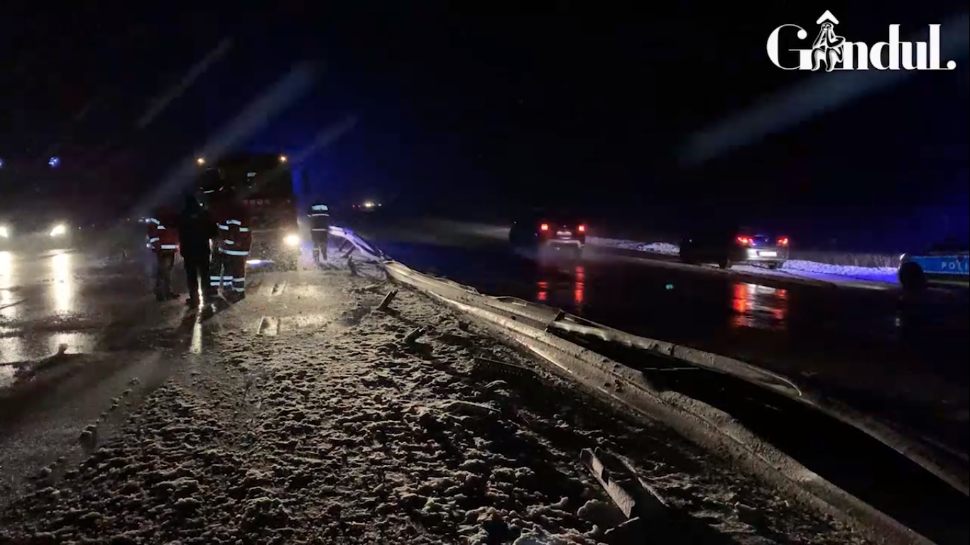 Accident pe autostrada București-Pitești. Un TIR a derapat și a intrat ...