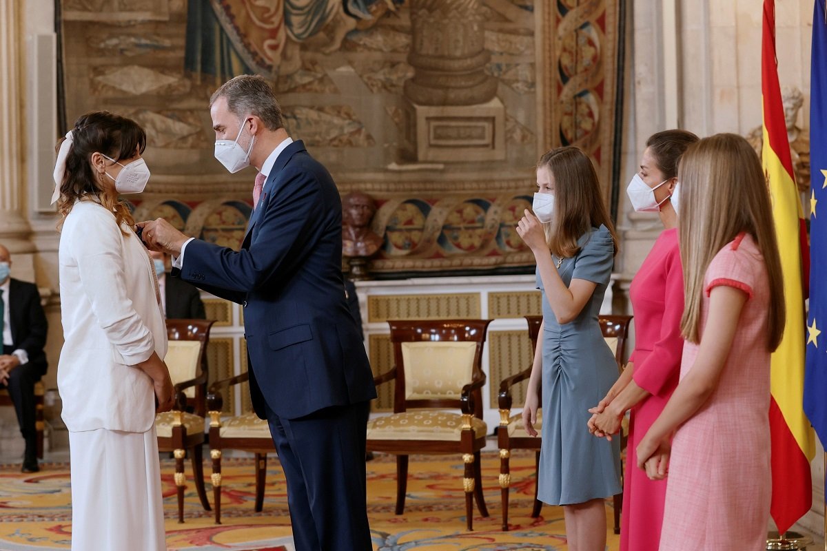 O româncă a fost decorată de regele Spaniei cu Ordinul de Merit Civil