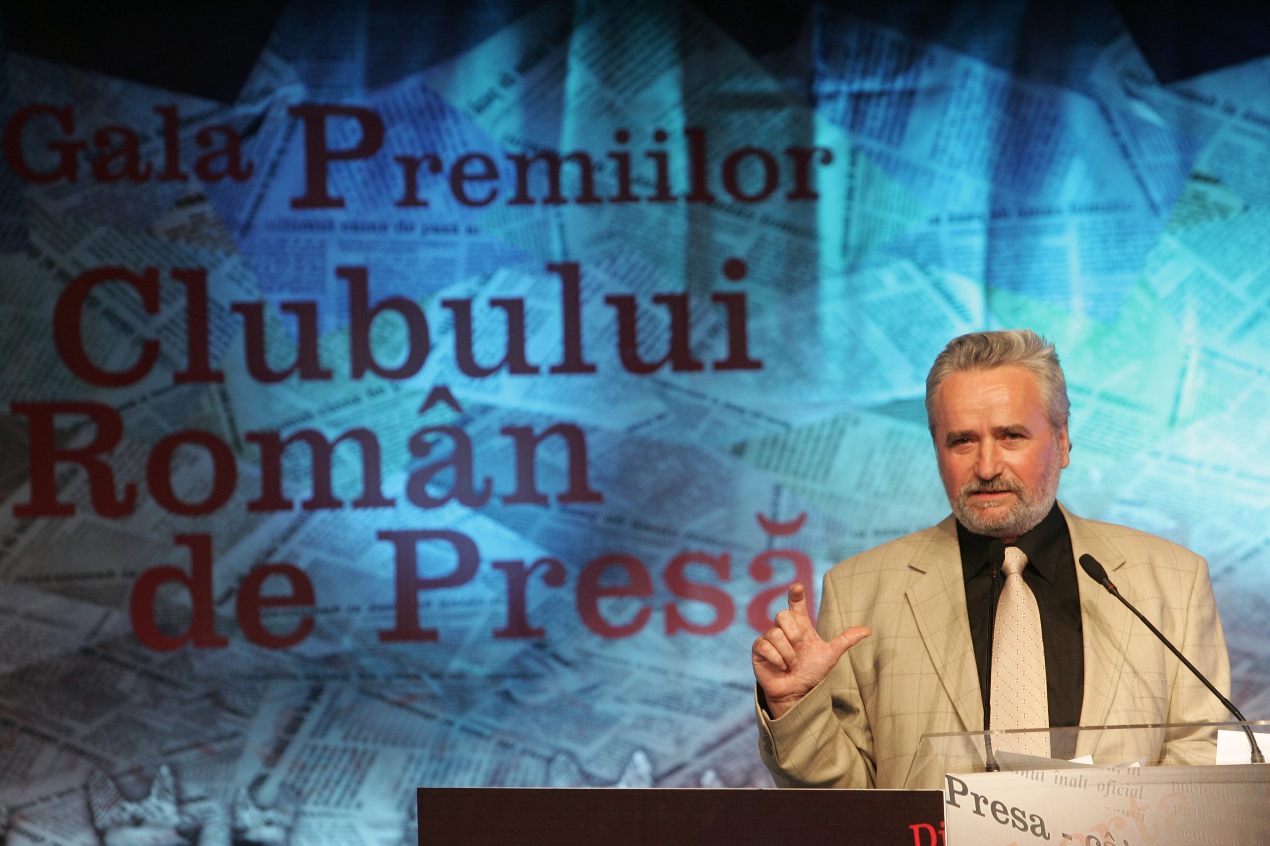 A murit Lucian Avramescu. Echipajul sosit la fața locului a încercat ...