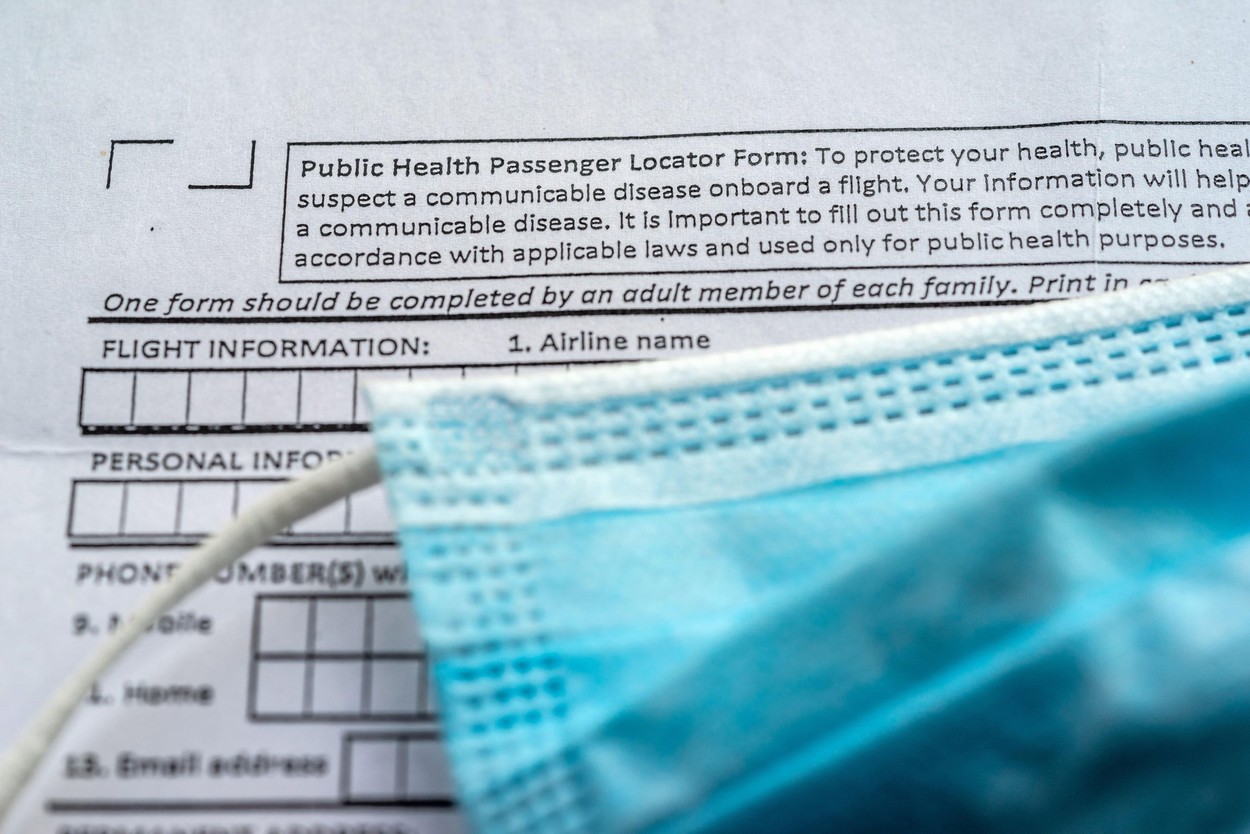 Formularul digital pentru intrarea în România, obligatoriu începând de azi