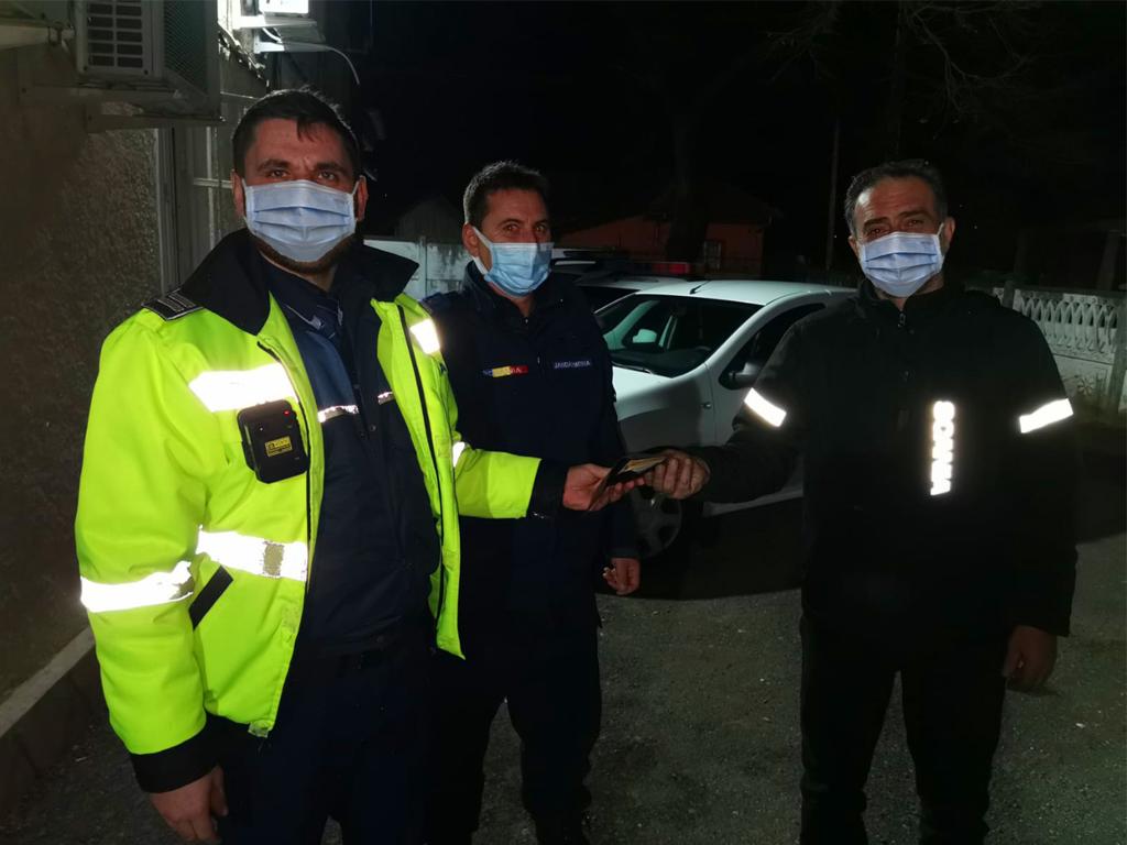 Portofel cu 1.200 euro și 390 de lire turcesti, găsit lângă o ...