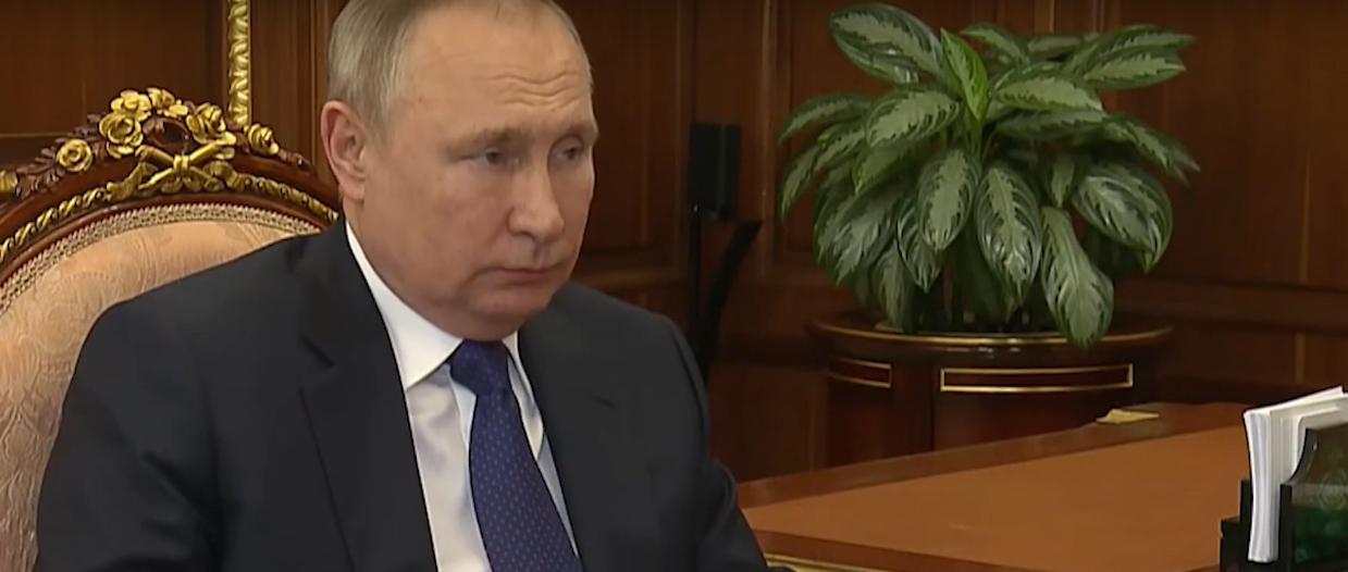 VIDEO | Ultimele imagini cu Putin au stârnit controverse: „Nu arată ...