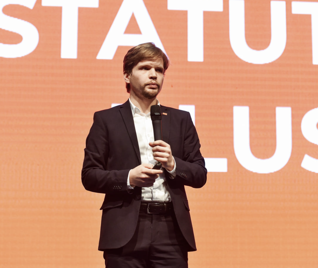 Deputatul Andrei Lupu a fost exclus din grupul parlamentar USR ...