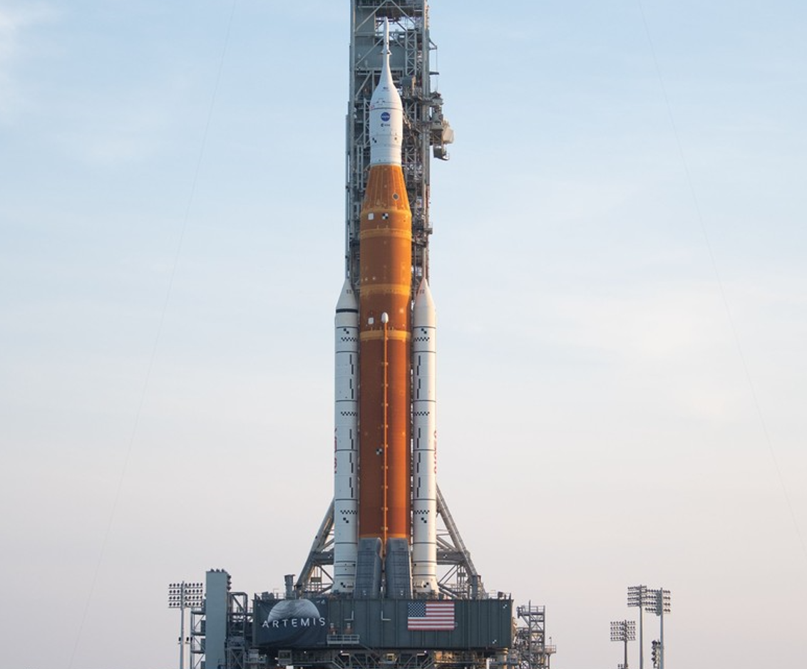 UPDATE. NASA nu va mai trimite racheta pe Lună! Dumitru Dorin Prunariu ...