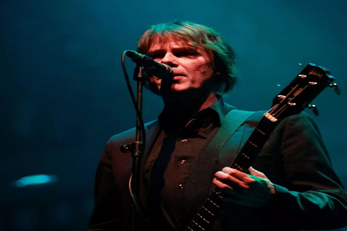 Un nou deces în lumea muzicii. Darryl Hunt, basistul trupei The Pogues ...