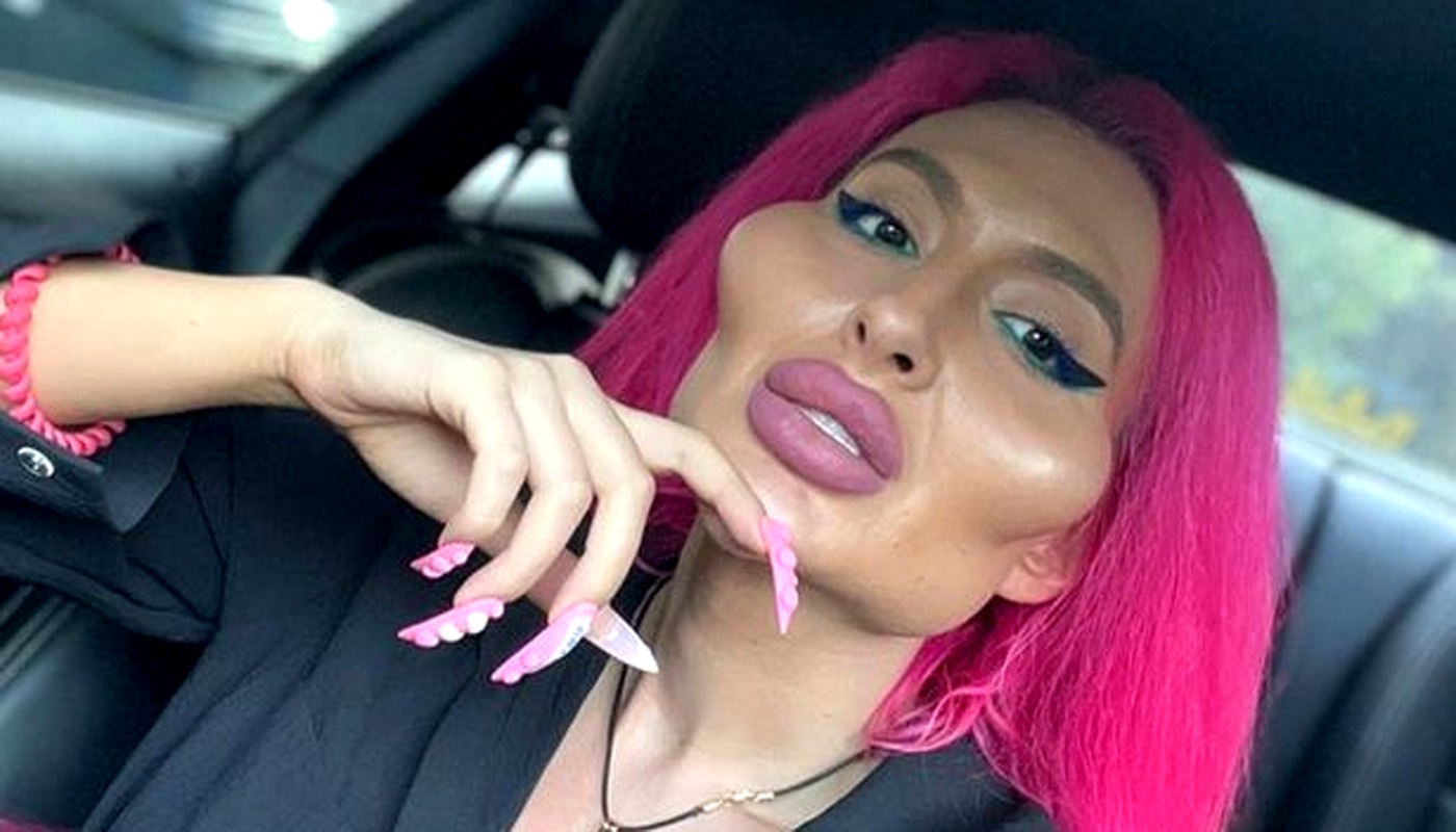 De nerecunoscut! Cum arăta în 2016 femeia care, acum, are cei mai mari ...