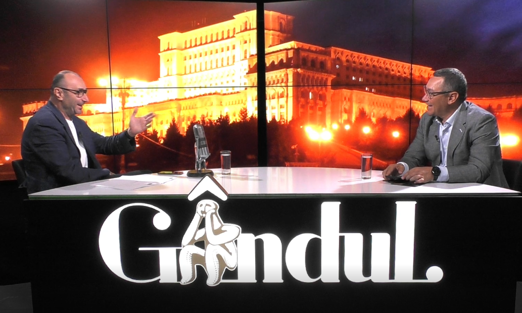 Ponta: „Ai mărit taxele și anunți că o să cumperi 40 de avioane vechi?”