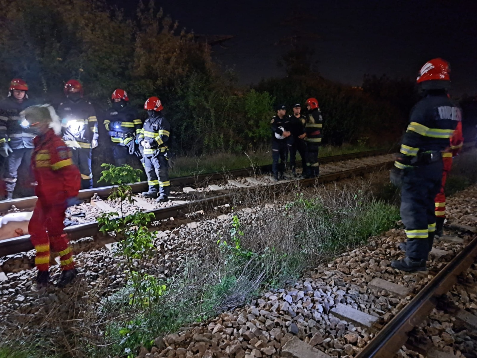 O femeie a murit după ce a fost lovită de trenul Vaslui-Iași. Se ia în calcul și ipoteza sinuciderii