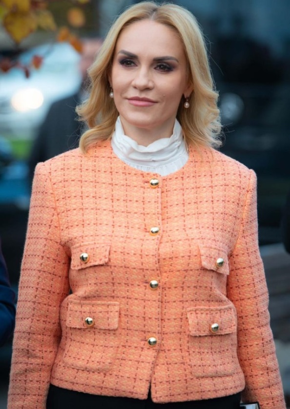 Gabriela Firea, mesaj de Ziua Luptei împotriva Violenței asupra ...