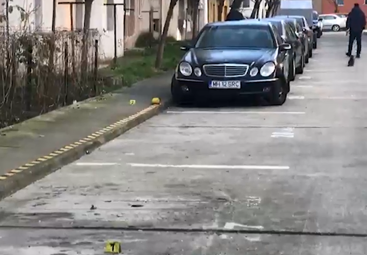 VIDEO | Incident grav în prima zi din noul an! Doi tineri au fost ...