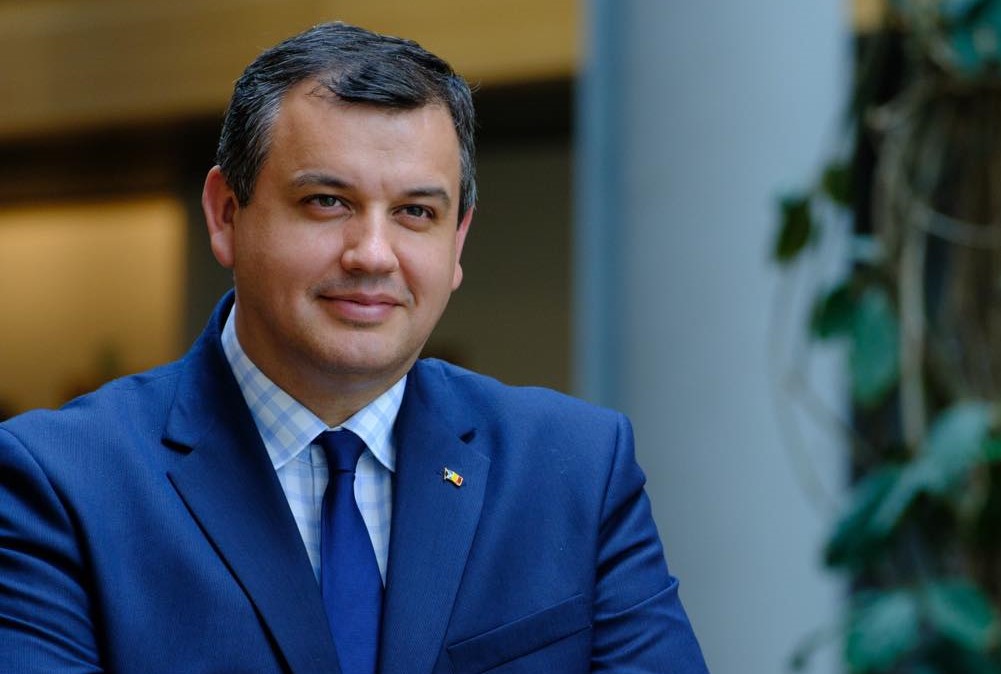 Eugen Tomac: ”Daea, un nou eșec de proporții la ședința de la Luxembourg” Eugen Tomac: ”Daea, un nou eșec de proporții la ședința de la Luxembourg”