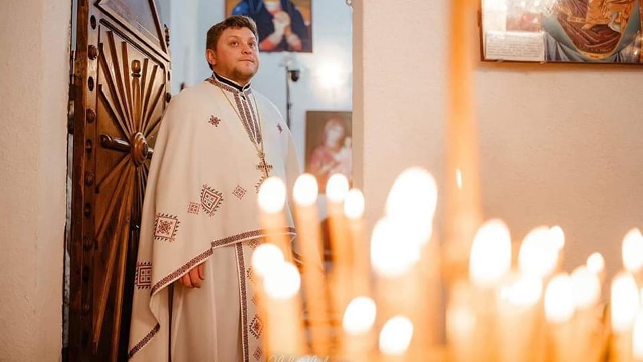 A murit preotul Cătălin Moroșan, cel care ar fi ingerat o substanță chimică