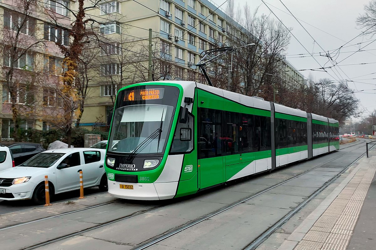 Tramvai 41, blocat în Pasajul Lujerului
