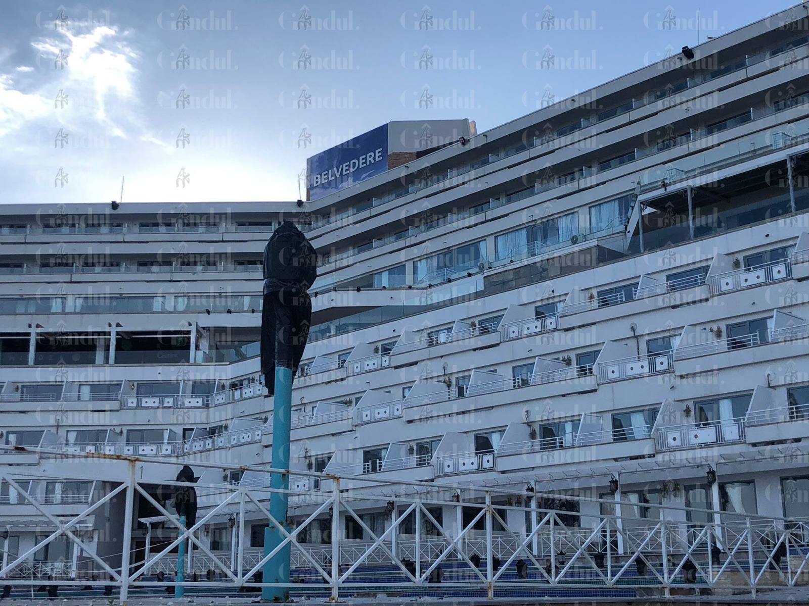 GALERIE FOTO | Cum arată hotelurile de pe litoral ale lui Mohammad ...