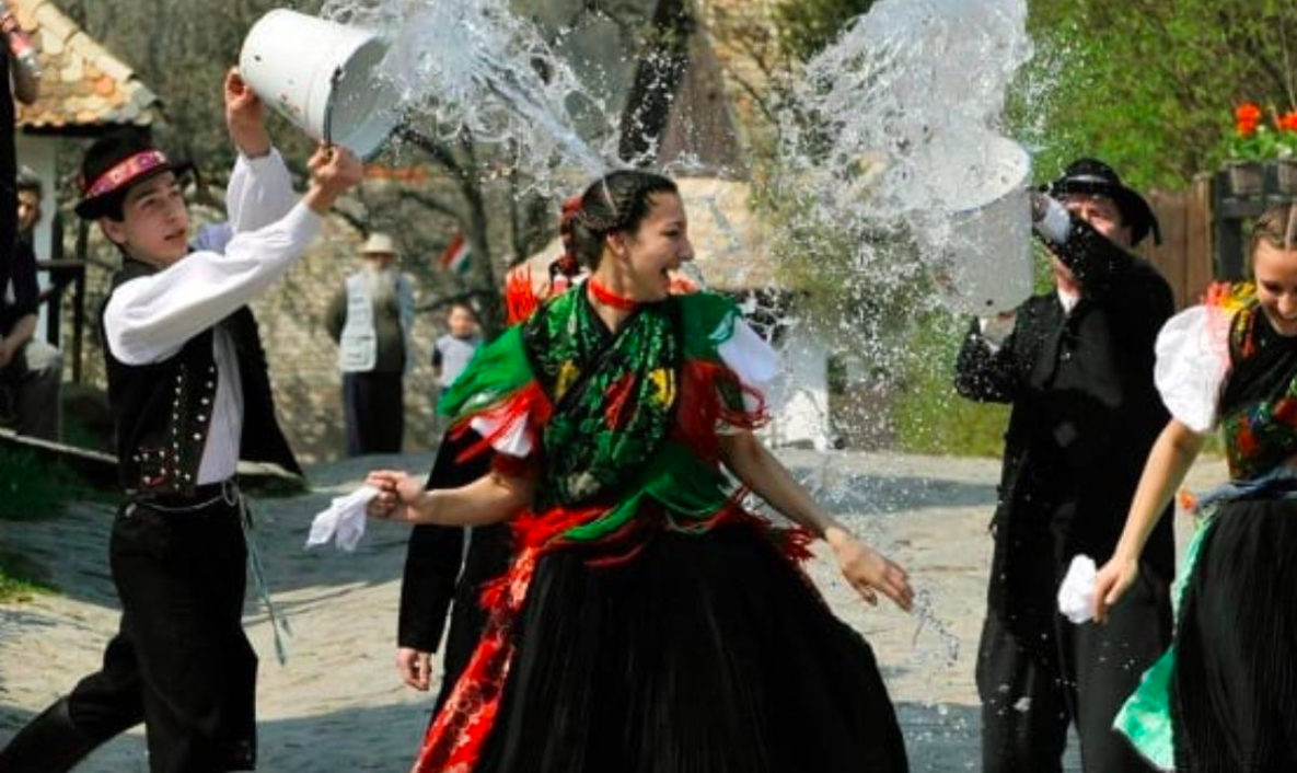 Top 10 tradiții de Paște în lume