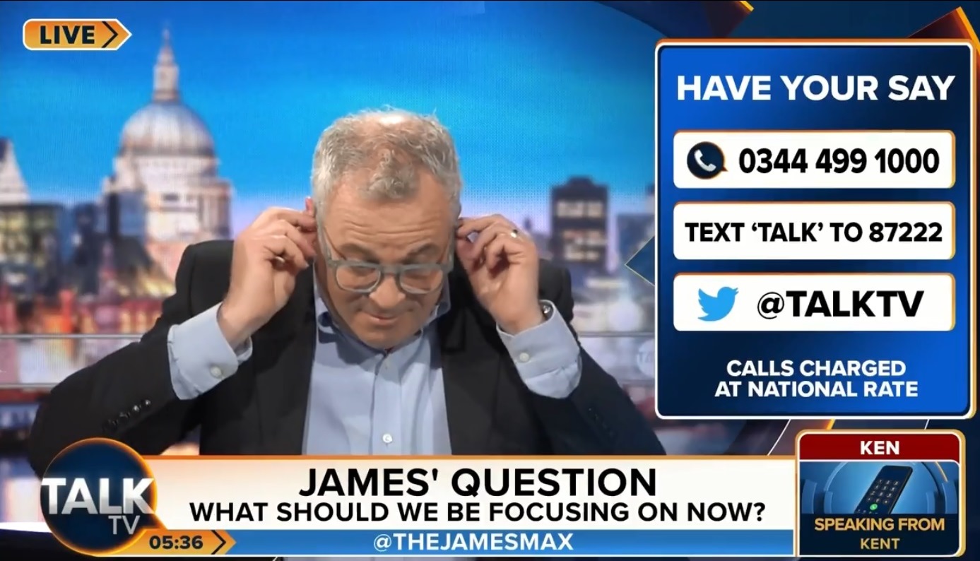 Vedeta tv James Max scoasă din sărite de un telespectator