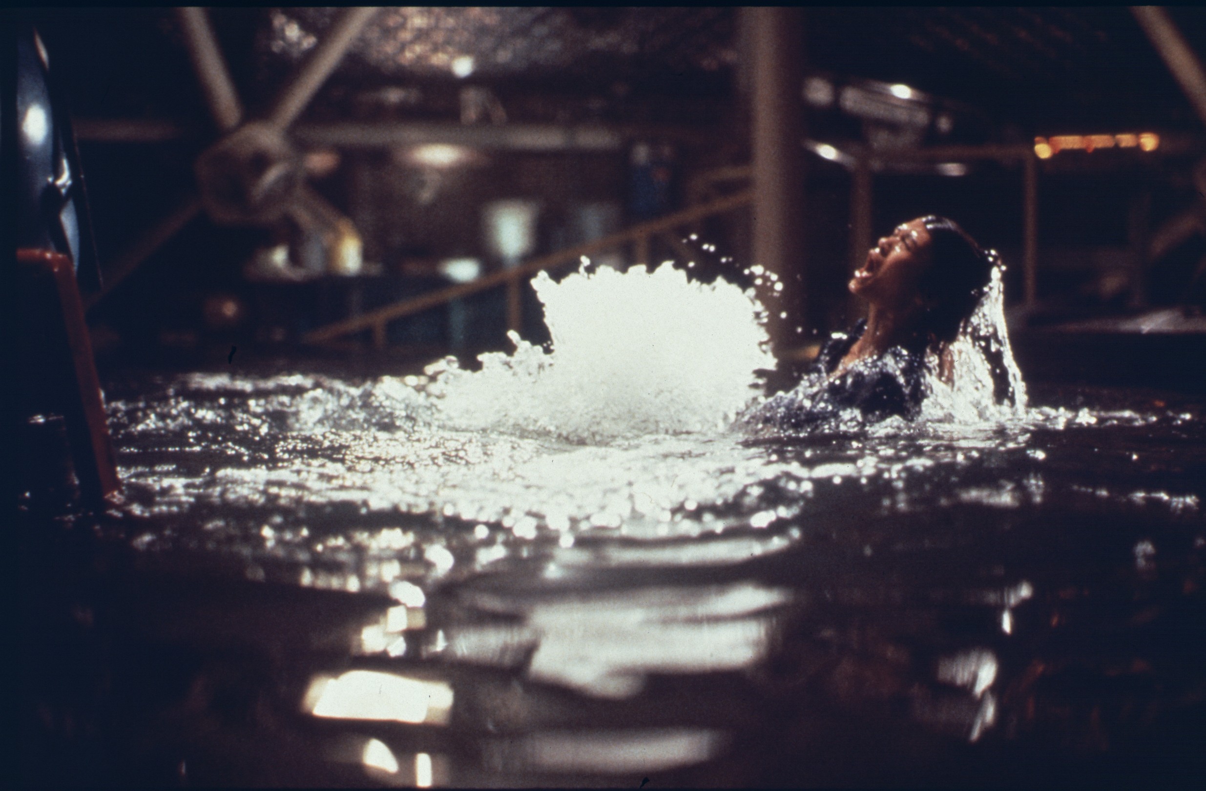 Filme cu dezastre acvatice, în iunie, la Warner TV